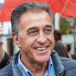 Caputo y Milei hacen agua